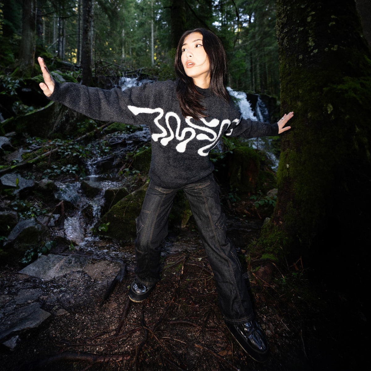 Amoses Clothing